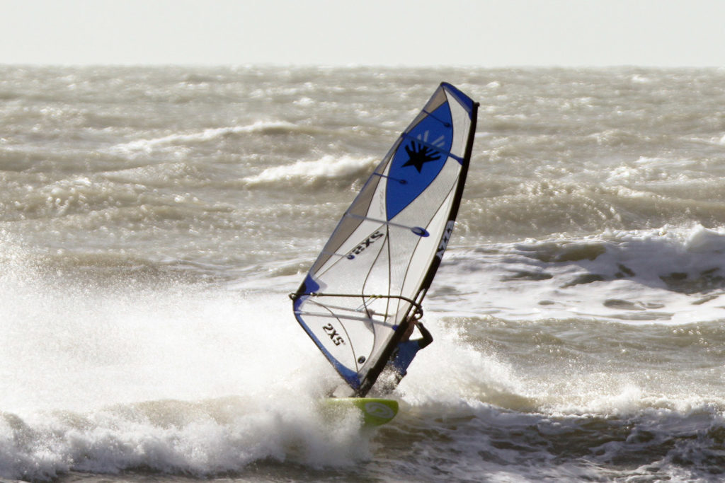 TESTED : : 2018 Ezzy Taka 4 - 2XS